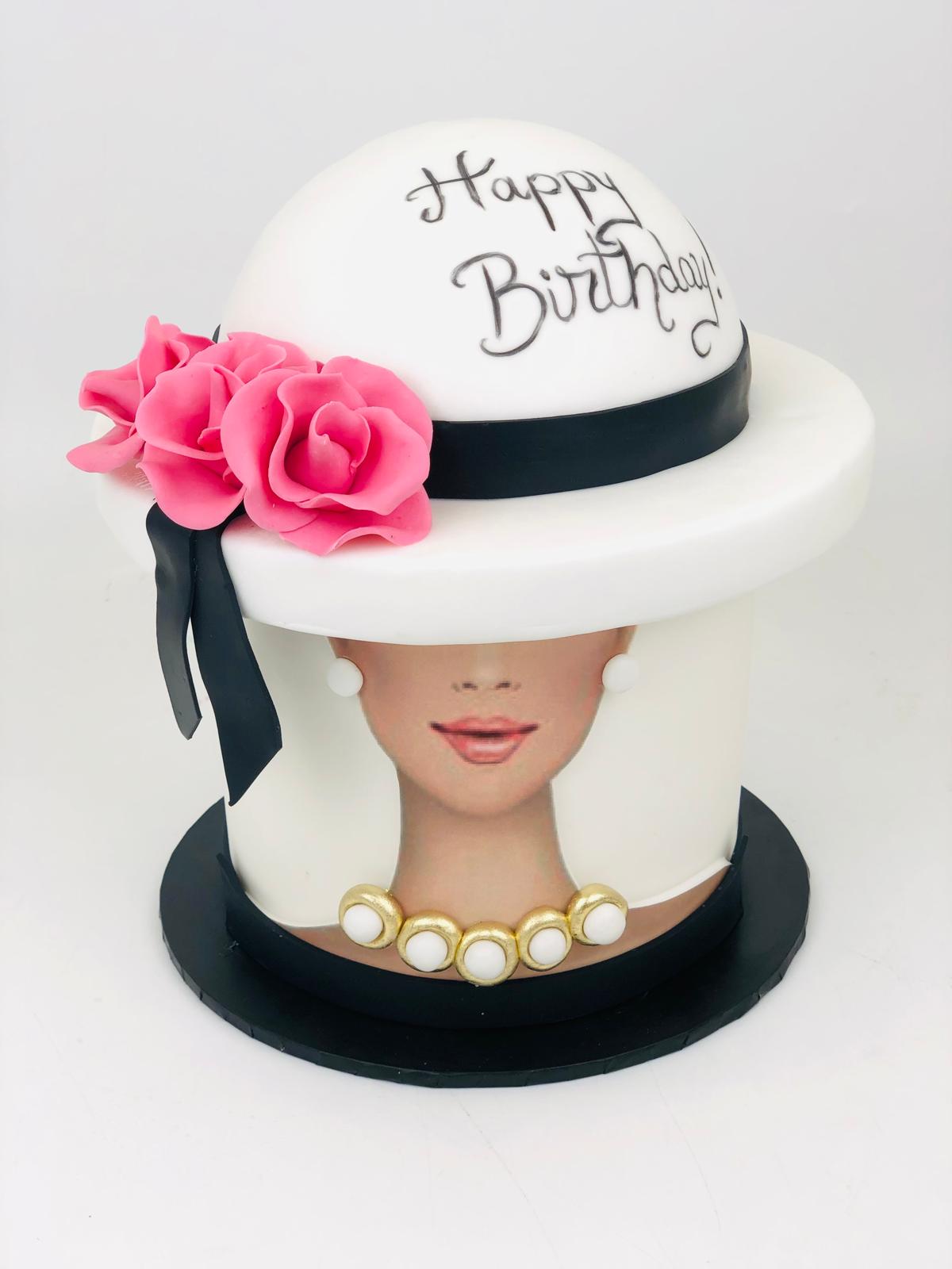 Tort French Lady – Lara Sweets