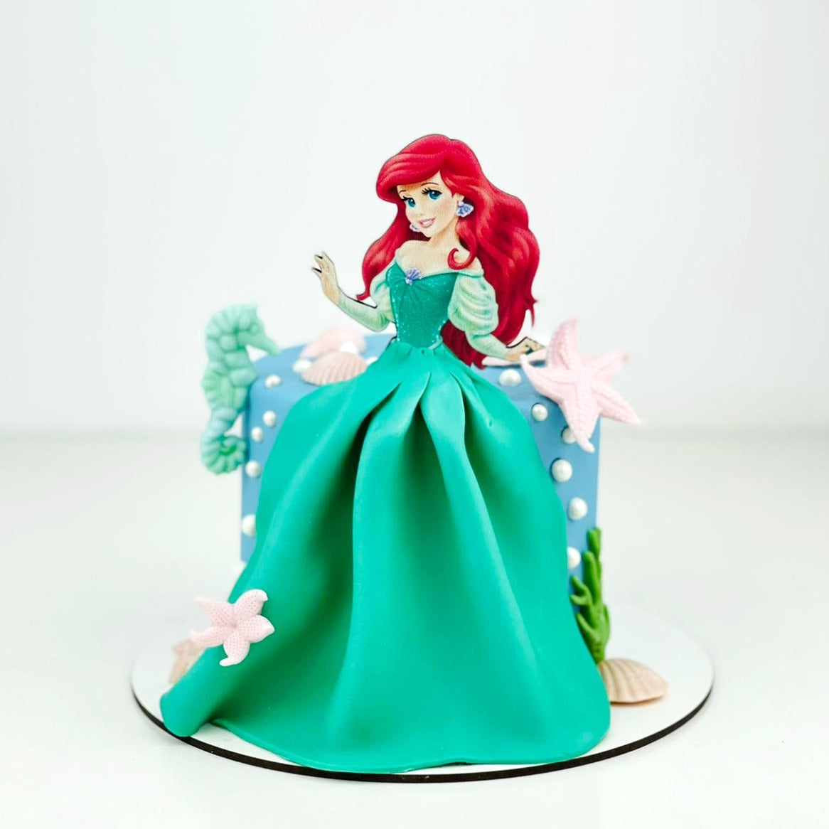Tort Ariel 2D – Lara Sweets
